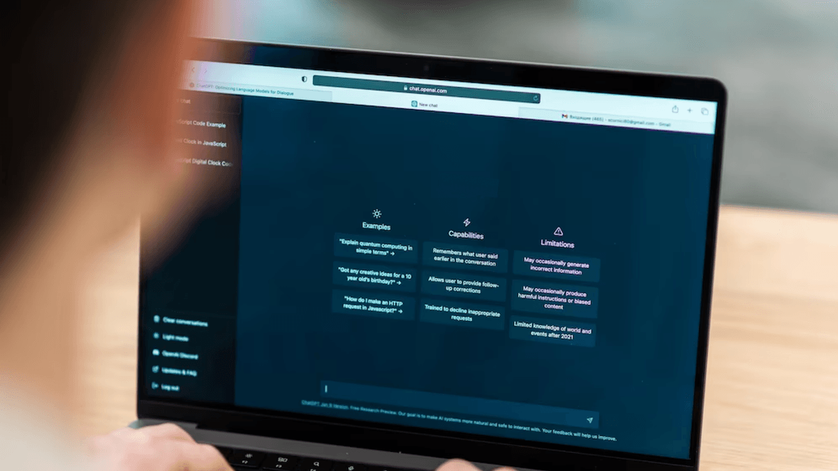 How To Build an UI for LLM with Gradio - F22 Labs